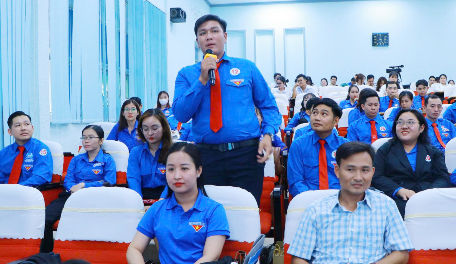 Phát triển Đảng trong trường học: Khơi dậy khát vọng cống hiến trong học sinh, sinh viên - Bài 1